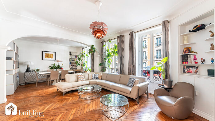 Appartement à vendre - Paris e , Louis Blanc, Aqueduc - 5 pièces - 3 chambres