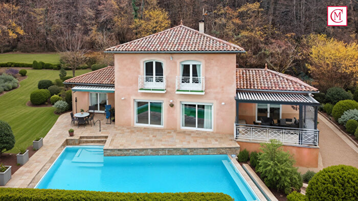 Maison à vendre - Domène - 8 pièces - 3 chambres