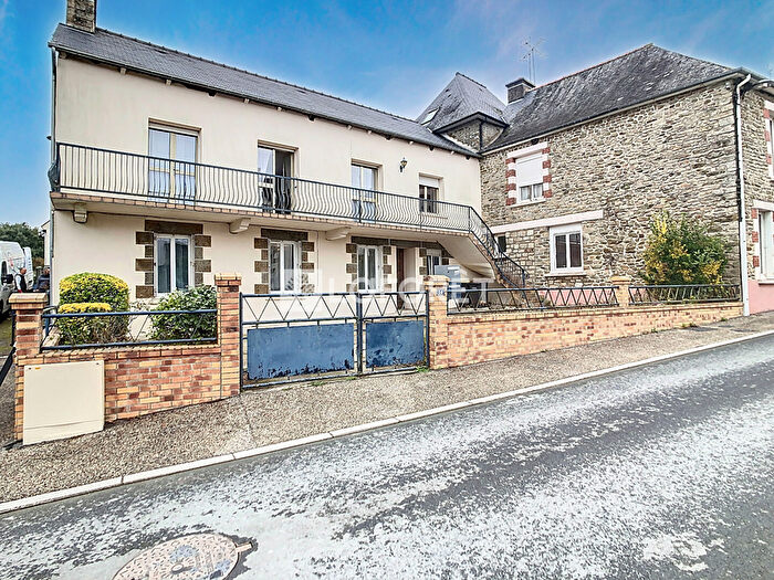 Maison à vendre - Plémet - 10 pièces - 6 chambres