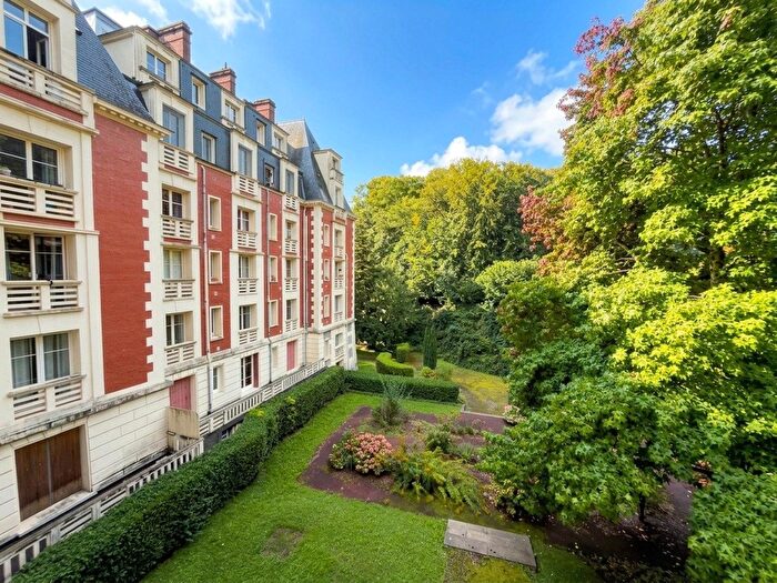 Appartement 2 pièces à vendre à Rouxmesnil-Bouteilles