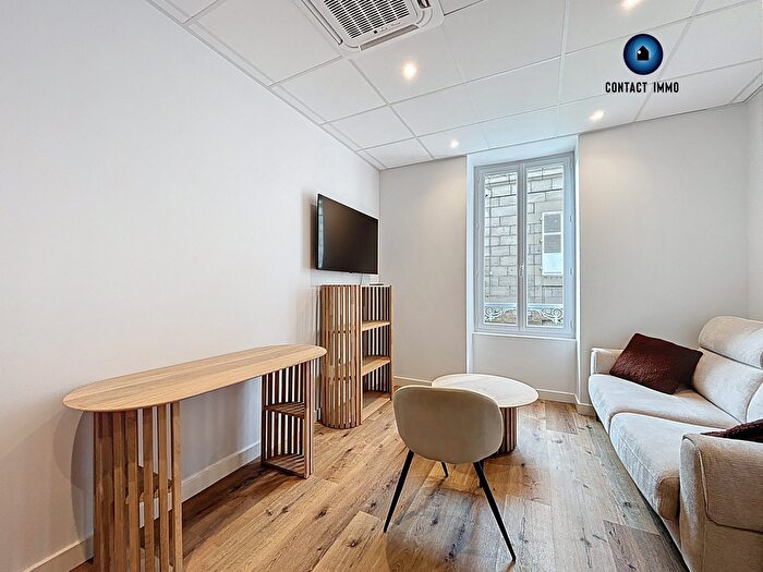 Appartement à louer - Brive-la-Gaillarde - 1 pièce