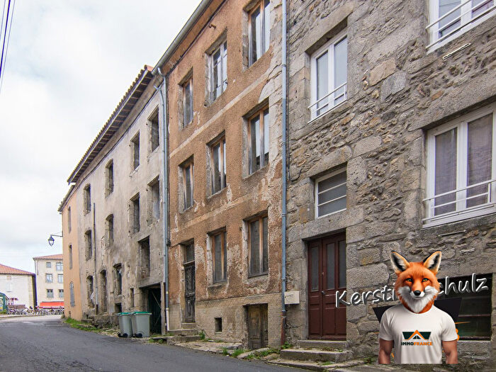 Appartement à vendre - La Chaise-Dieu - 2 pièces - 1 chambre