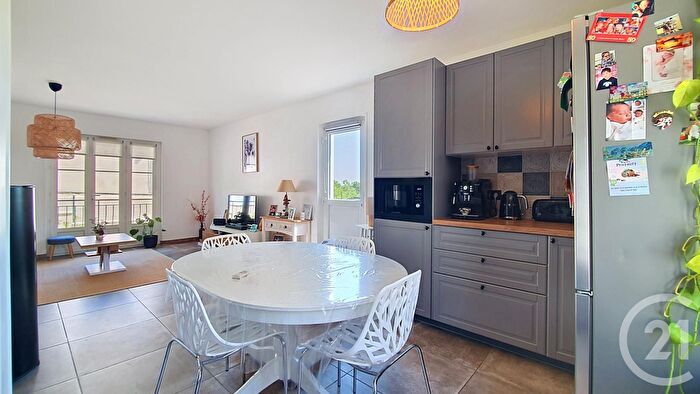 Maison 5 pièces à Vouvray, à vendre
