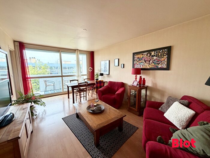 Appartement 4 pièces à vendre - Quartiers Nord-Ouest, Villejean