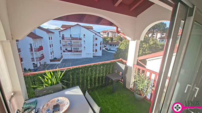 Appartement à vendre - Hendaye, Plage, Sopite, Aguerria, Corniche - 2 pièces - 1 chambre