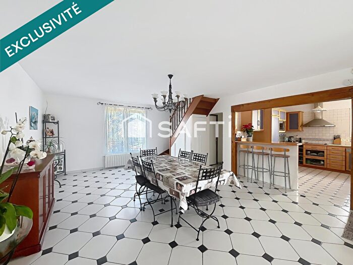Maison 8 pièces à Montesson, La Borde, à vendre