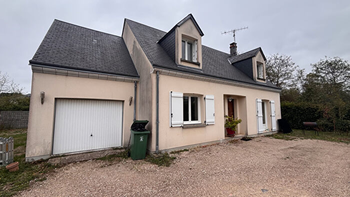 Saint-Jean-le-Blanc : Maison 6 pièces à louer
