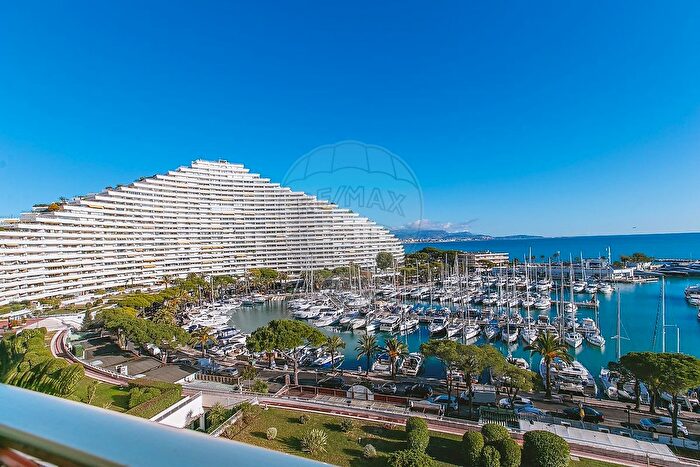 Appartement à vendre - Villeneuve-Loubet, Plage - 3 pièces - 2 chambres