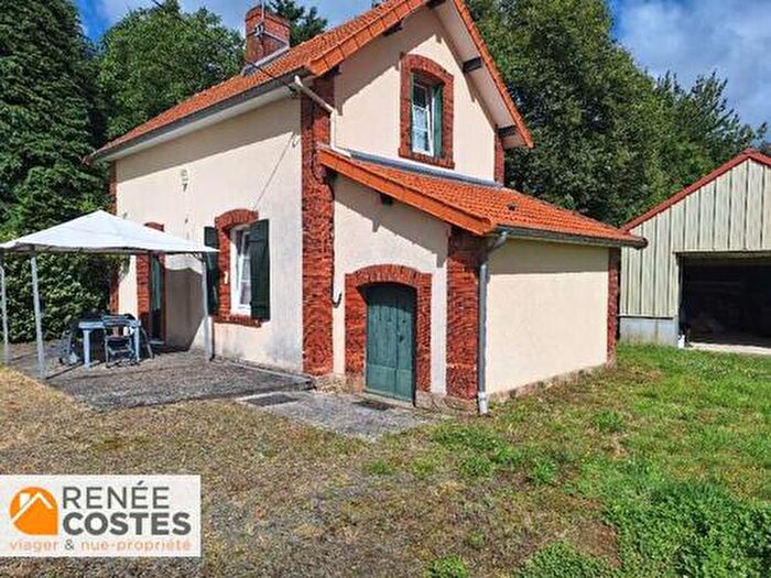 Maison à vendre - Isigny-le-Buat - 4 pièces - 4 chambres