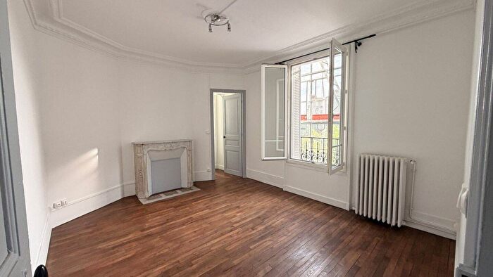 Appartement 3 pièces à louer à Gare-Jean Jaurès, Vitry-sur-Seine