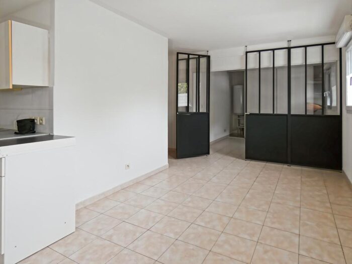 Appartement 2 pièces à Nîmes, Gare, à vendre