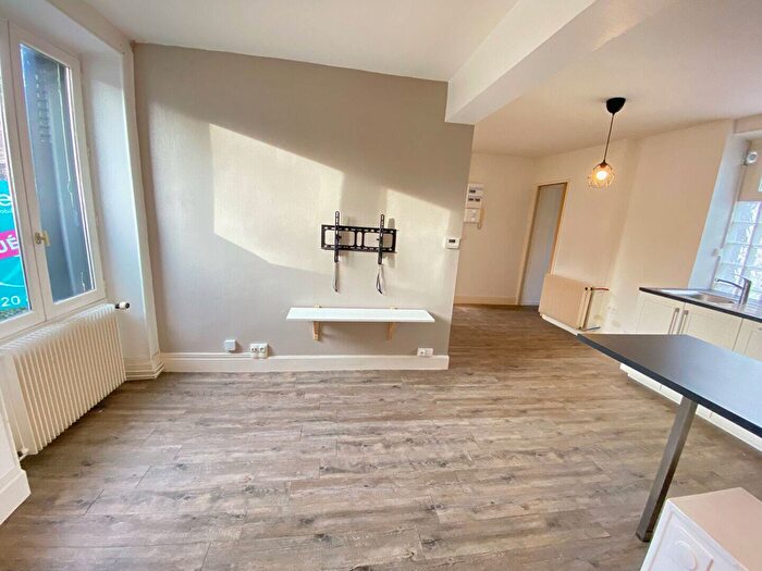 Appartement 2 pièces à Centre Ville, Mennecy, à louer