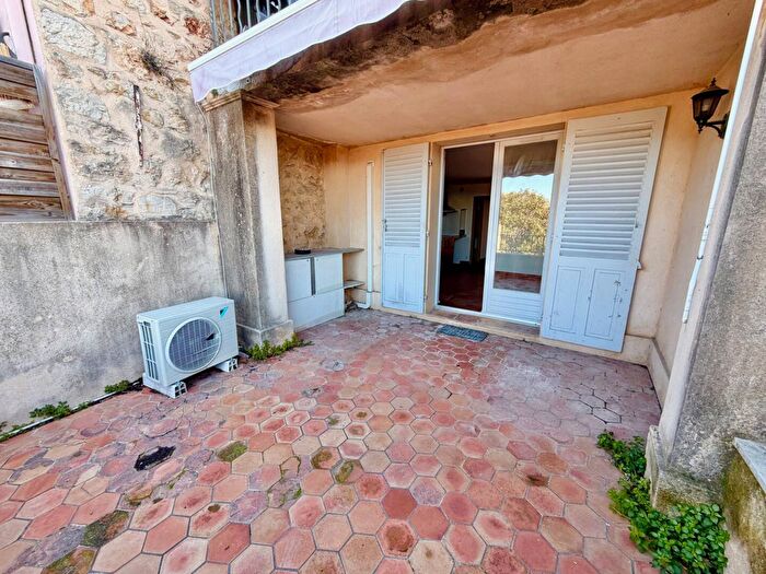 Appartement à louer - Montauroux - 3 pièces - 2 chambres