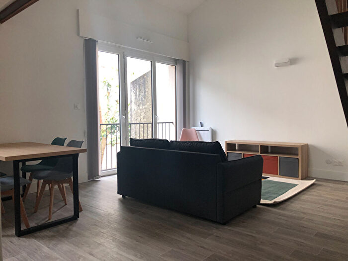 Appartement à louer - Mont-de-Marsan, Centre-ville - 2 pièces - 1 chambre