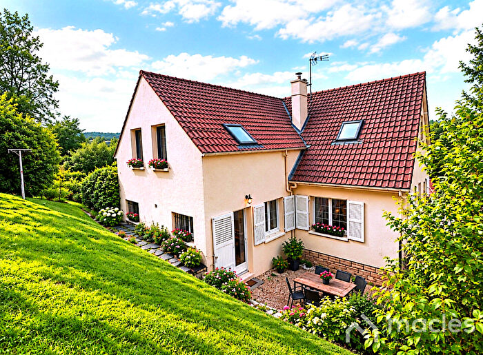 Chars - Maison 6 pièces à vendre