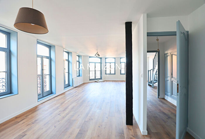 Appartement à vendre - Lille, Centre-ville, Euralille - 4 pièces - 3 chambres