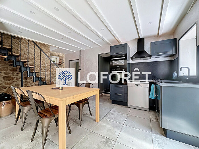 Bressuire, Villabé : Maison 4 pièces à vendre
