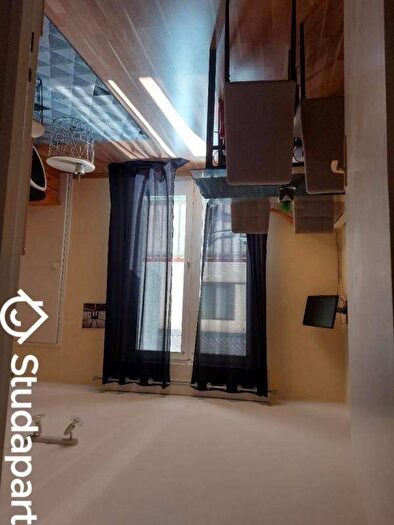 Appartement à louer - Centre Ville, Dax - 1 pièce