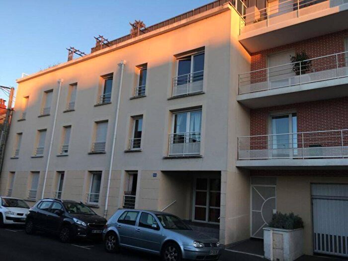 Appartement à louer - Cathédrale, Tours - 2 pièces - 1 chambre