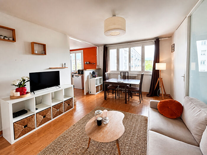 Châtillon, Guynemer, Rue de Malakoff : Appartement 3 pièces à vendre