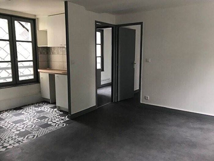 Vieux Marché-Cathédrale, Rouen : Appartement 2 pièces à louer