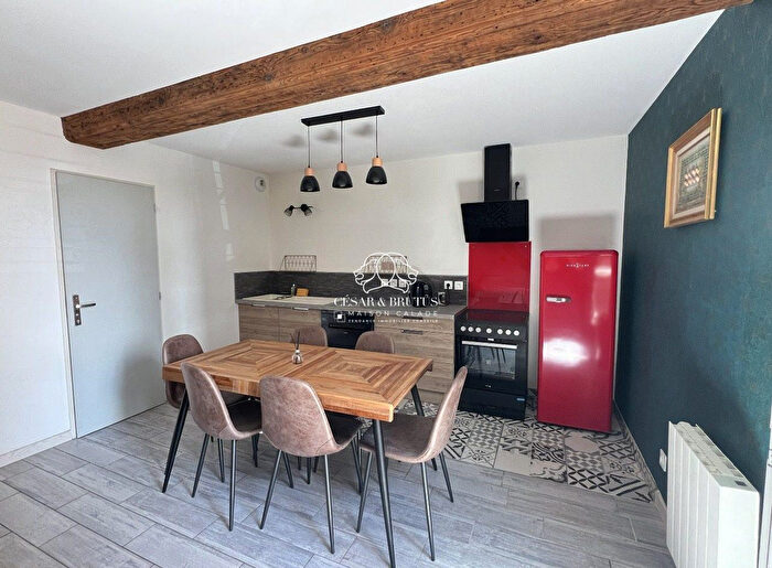 Villefranche-sur-Saône, Centre-ville : Appartement 4 pièces à louer