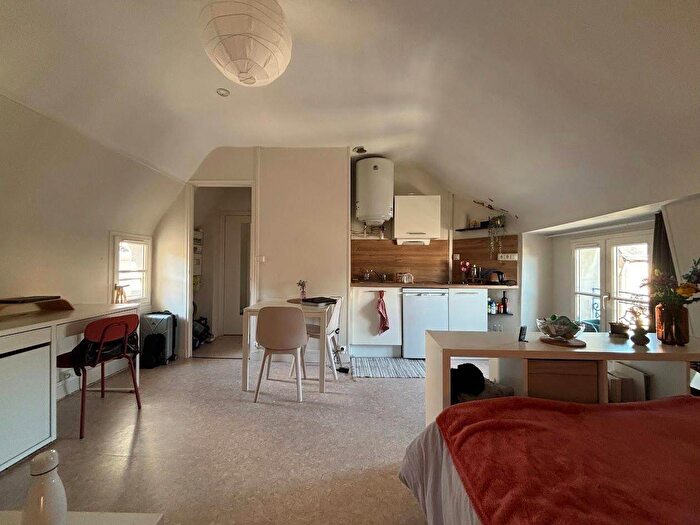 Appartement à louer - Centre, Angers - 1 pièce