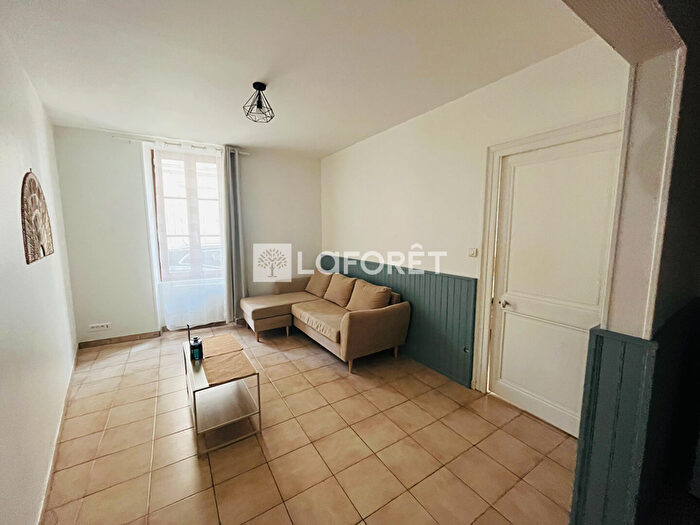 Appartement à louer - Cognac, Centre-ville, Gare - 2 pièces - 1 chambre
