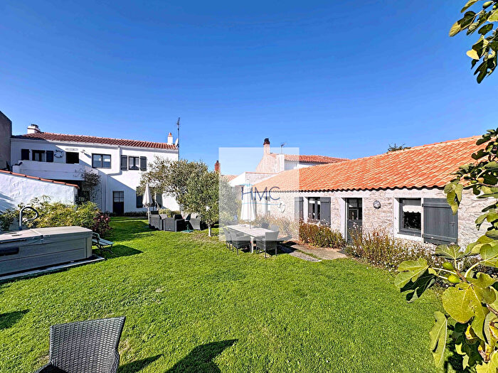 Maison à vendre - Noirmoutier-en-lîle, Centre-ville, Cinq Chemins - 7 pièces - 5 chambres