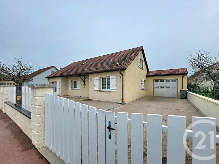 Maison à vendre - Bulgnéville - 8 pièces - 5 chambres