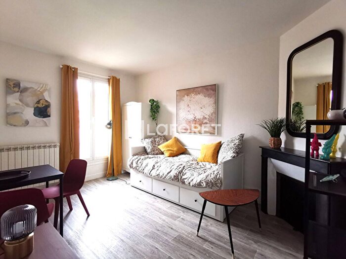 Appartement 1 pièce à louer à Kremlin-Saint Germain, Le Kremlin-Bicêtre