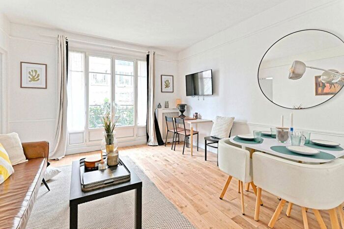 Appartement à louer - Auteuil Sud, Paris ème arrondissement - 3 pièces - 2 chambres