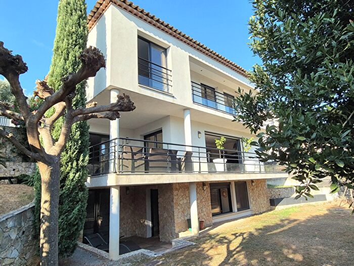 Maison 6 pièces à vendre à Cannes