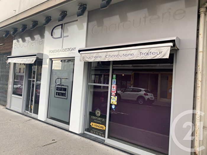 Appartement à vendre - Lisieux, Centre-ville - 4 pièces