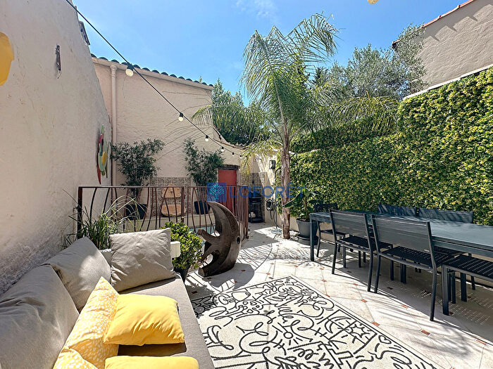 Maison à vendre - Draguignan, Esplanade, Saint-Léger - 5 pièces - 4 chambres