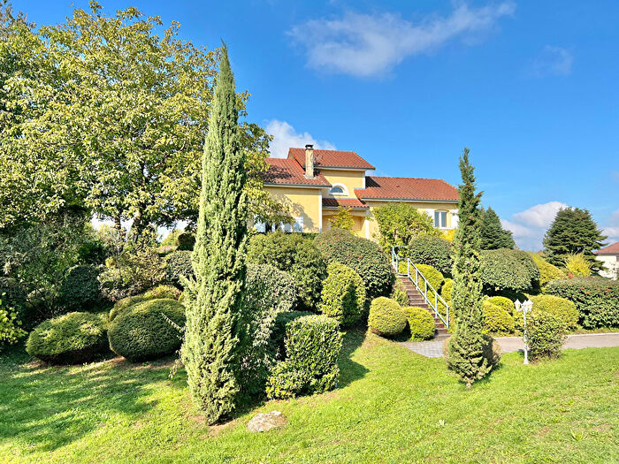 Maison à vendre - Dolomieu - 6 pièces - 4 chambres