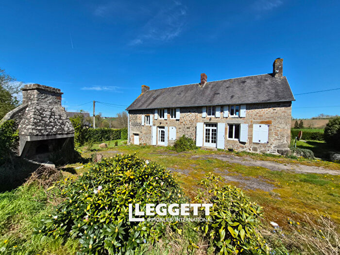 Maison 5 pièces à Saint-Cyr-du-Bailleul, à vendre