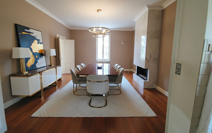 Maison à vendre - Villemur-sur-Tarn - 10 pièces - 4 chambres