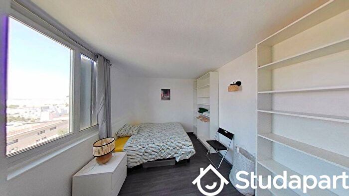 Les Essarts, Bron - Appartement 1 pièce à louer