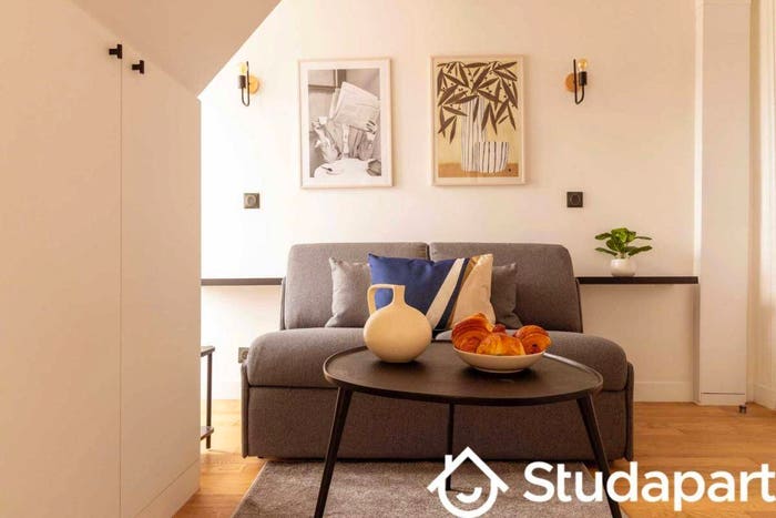 Sentier-Bonne Nouvelle, Paris 2ème arrondissement : Appartement 1 pièce à louer