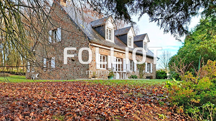 Maison à vendre - Percy - 10 pièces - 8 chambres