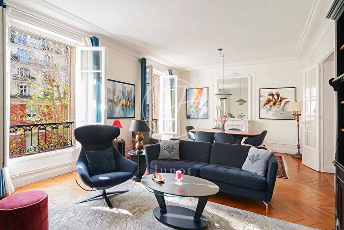 Appartement à vendre - Paris e , Champ de Mars - 4 pièces - 2 chambres