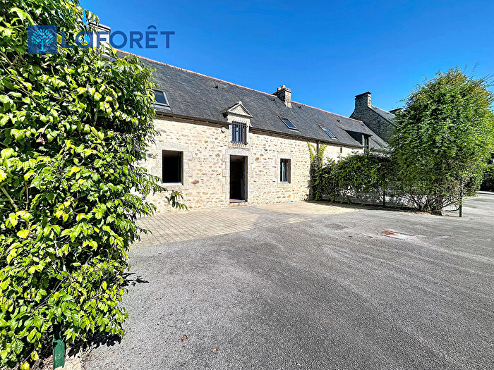Maison 6 pièces à Moustoir-Ac, à louer