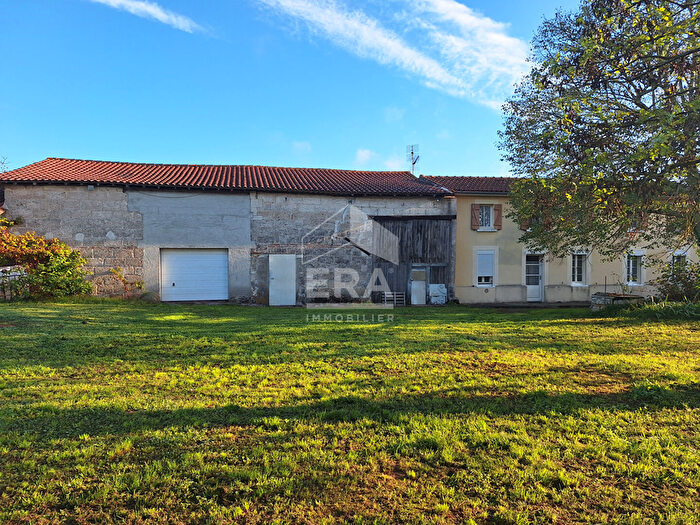 Maison à vendre - Le Pizou - 5 pièces - 3 chambres