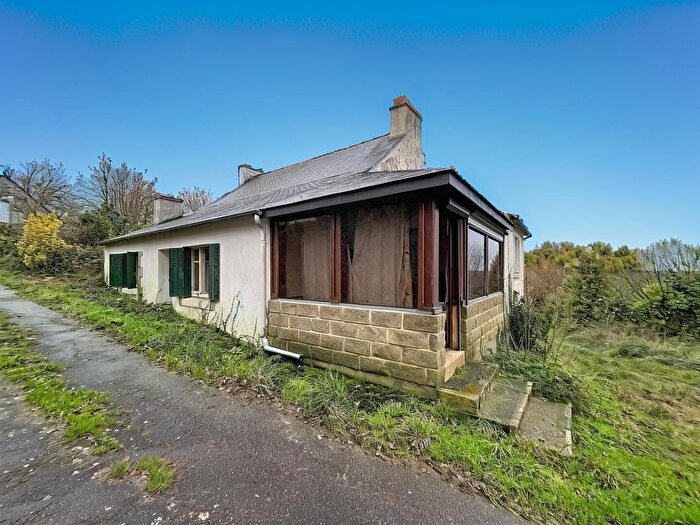 Maison à vendre - Querrien - 7 pièces - 4 chambres