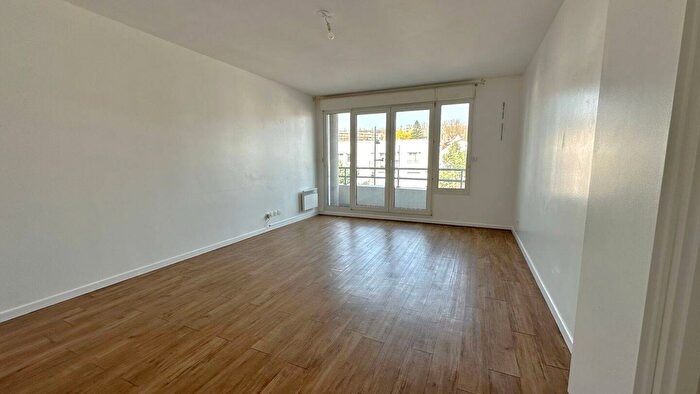 Appartement à louer - Le Haras, Viroflay - 3 pièces - 2 chambres