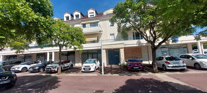 Roissy-en-Brie, Ascott, Verger, Avenir : Appartement 2 pièces à louer