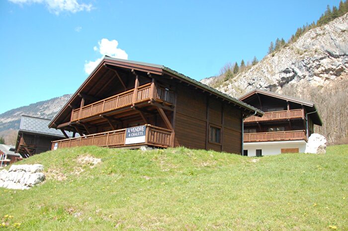 Maison à vendre - Abondance - 4 pièces - 4 chambres