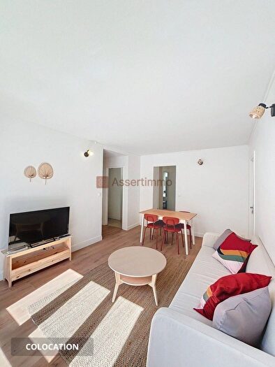 Appartement à louer - Place de France, Massy - 5 pièces - 4 chambres