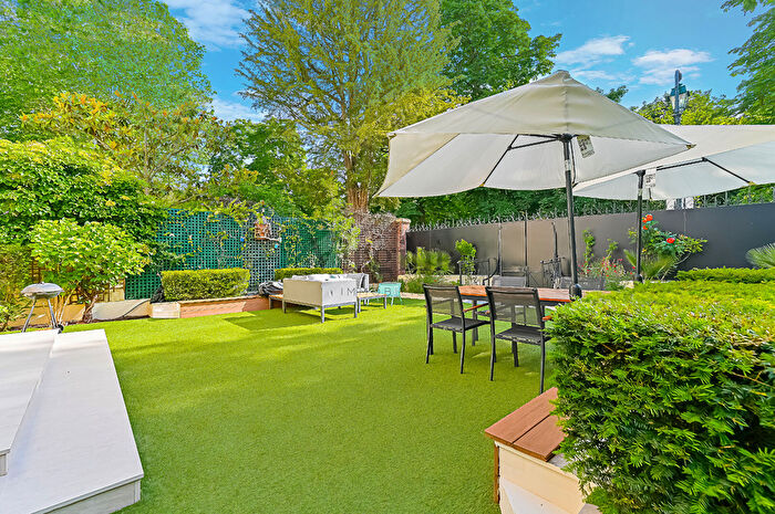 Saint-Mandé, Notre Dame, Saint-Michel de Picpus - Maison 7 pièces à vendre
